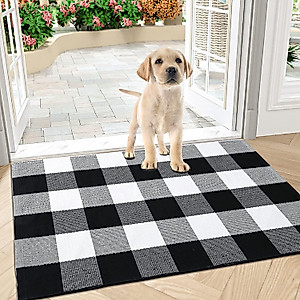 YINMEIJU Buffalo Plaid Outdoor Rug Black and White Checkered Rug Hand-Woven Front Doormat Outdoor Indoor Rugs for Front Porch, Farmhouse, Entrywa (2'x3', Black and White Plaid)