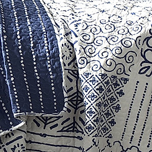 Lush Decor Monique 3 Piece Reversible Print Pattern Blue Quilt Set, King