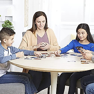 Marvel Mayhem-Card Game, Featuring Super Heroes, Fun Game for Marvel Fans Ages 8+, Fast-Paced, Easy-to-Learn for 2-4 Players