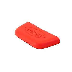 Lodge BOLD Silicone Assist Handle Holder - Dishwasher Safe Hot Handle Holder Upgraded Design for Lodge BOLD Products Only - Heat Protection Up to 450° - Vibrant Red