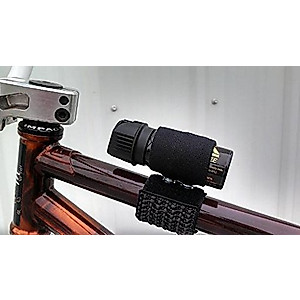 Fox Labs, 5.3 SHU Pepper Spray - 1.5 oz Stream & Bike Mount (for Frame)