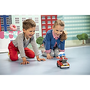 Goliath Donut Dash Game - Race to Pick Up Matching Donuts, Racecar Does Real Donuts On Table Or Hard Floor - Ages 4 and Up, 2-4 Players