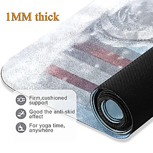 GOODOLD Christmas Snowman Yoga Mat, 71 x 26 Inch Non-slip Yoga Mats Folding Travel Exercise Mat Indoor Outdoor Gym Pilates with Storage Bag for Women Men