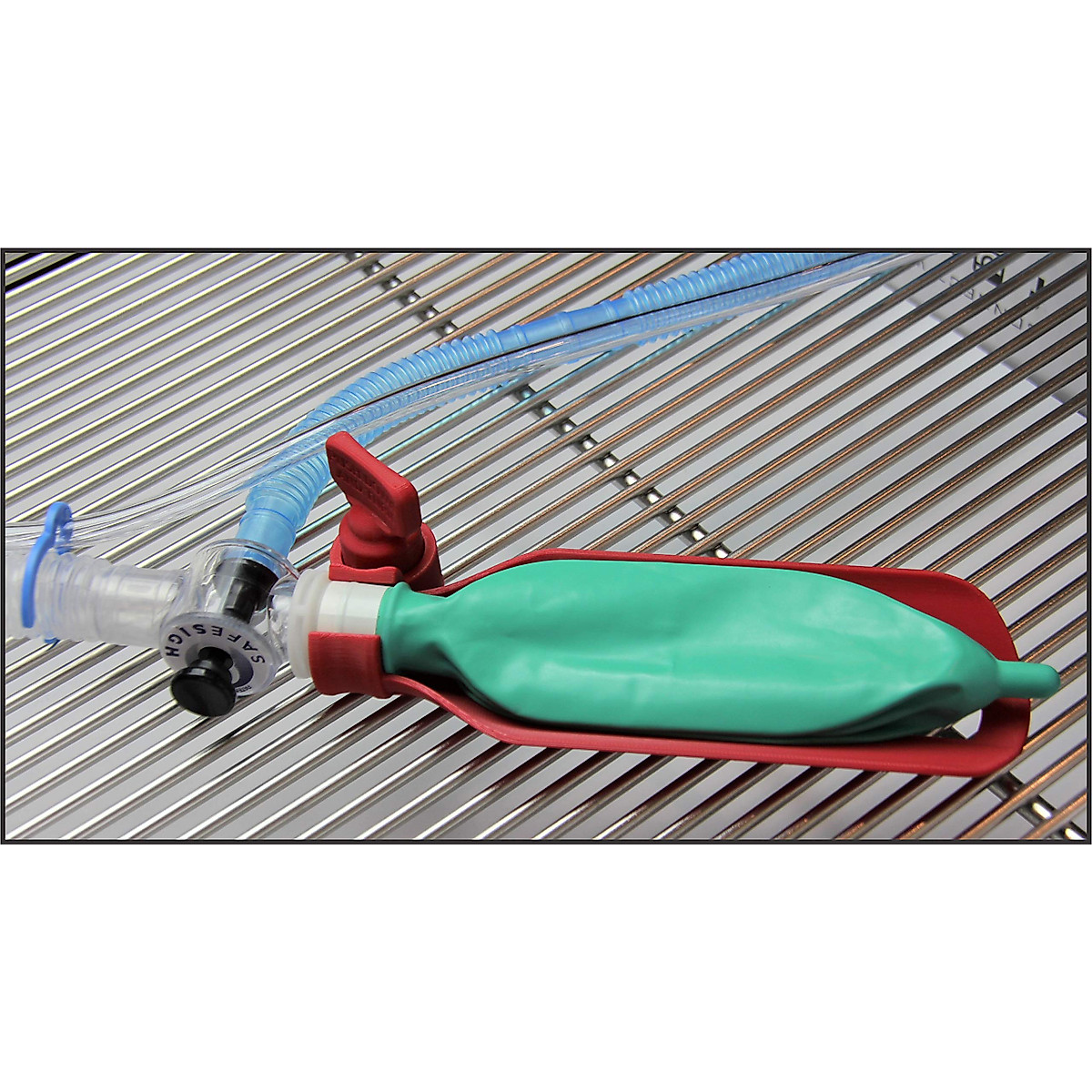 Veterinary Dental Table Mount for Non Rebreathing Circuits, Jackson Rees, SafeSigh, etc. (Royal Blue)