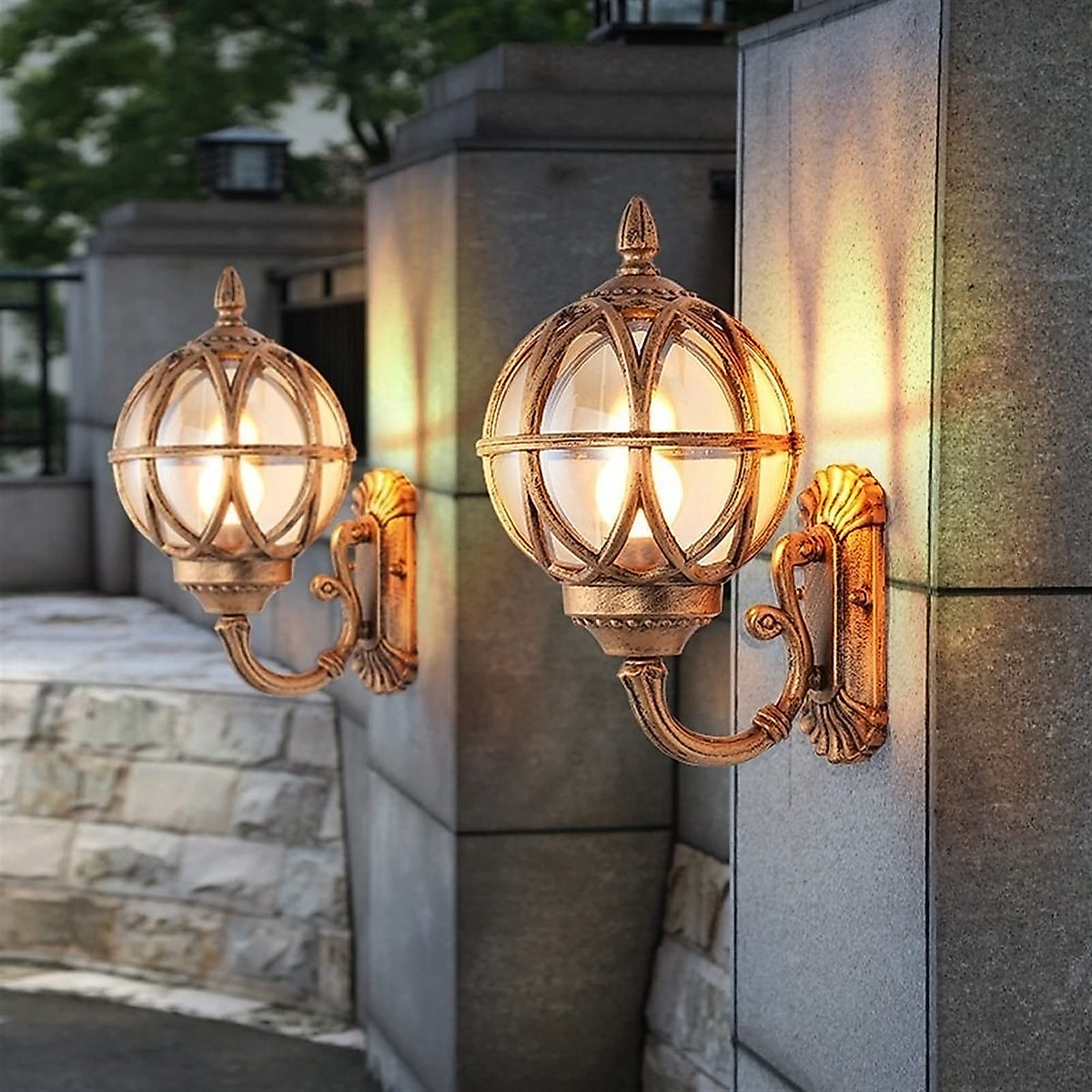 Zziyj Residential Villa Courtyard Wall Lamp Outdoor Waterproof IP54 Wall Light Garden Home Hotel Aisle Aluminum Wall Lantern European Antique Spherical Glass Sconce E27 Fixture