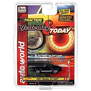 Auto World Xtraction 1967 Shelby GT500 Mustang (Highland Green) HO Scale Slot Car