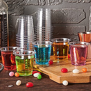 Lilymicky [900 Pack] 2 oz Plastic Shot Glasses, 2-ounce Clear Disposable Plastic Cups, Party Cups for Vodka, Whiskey, Tequila, and Jello Shots, Mini Plastic Containers for Sauce, and Sample Tasting