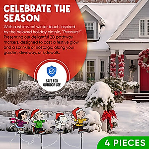 PRODUCTWORKS 12-Inch Peanuts 2D Pre-Lit Yard Art with 40 LED Lights Flat PVC Christmas Pathway Markers with Lucy, Linus, Snoopy and Charlie Brown