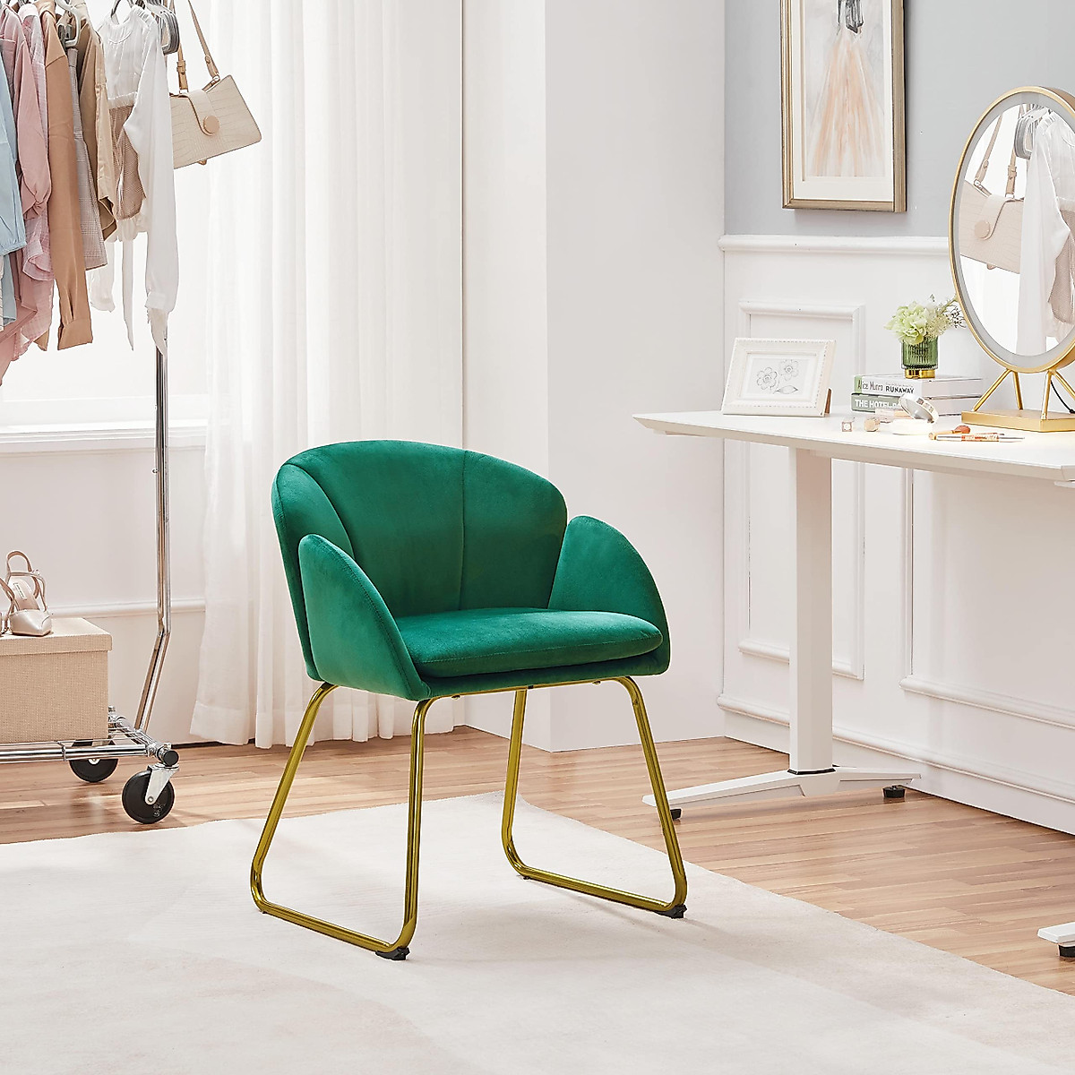 Yaheetech Flower Velvet Vanity Chair, Modern Side Chair Armchair with Golden Metal Legs for Living Room/Dressing Room/Bedroom/Home Office/Kitchen, Green