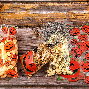 Boao 150 Pcs Halloween Cellophane Treat Bags Clear Plastic Candy Bags with 150 Twist Ties 11 Inch Pumpkin Spider Web Halloween Goodie Bags for for Snacks Cookies Gift Kids Halloween Party Favor