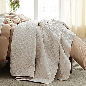 Bedsure King Size Quilt Set - Lightweight Summer Quilt King - Beige Bedspreads King Size - Bedding Coverlets for All Seasons (Includes 1 Quilt, 2 Pillow Shams)