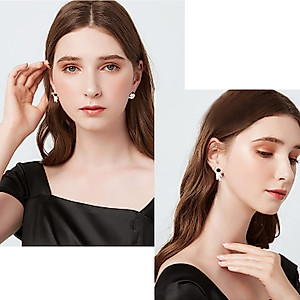 Astronaut Stud Earrings, 4 Pairs Creative Asymmetric Spaceman Star Moon Stud Earrings Planet Dangle Cloud Rain Drop Earrings for Girls Kids Women