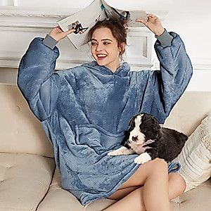 Aemilas Wearable Blanket Hoodie,Oversized Sherpa Sweatshirt Blanket with Hood Pocket and Sleeves,Cozy Soft Warm Plush Hooded Blanket for Adult Women Men Teens,One Size Fits All(Grey)