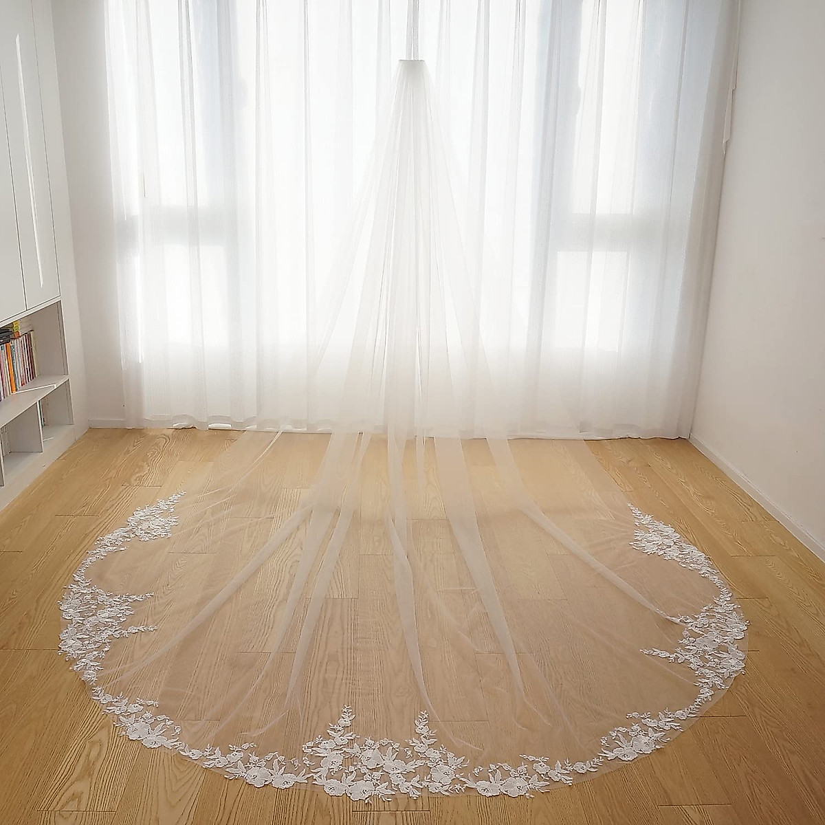 Vintage Floral Wedding Veil, One Layer Cathedral Bridal Veil, Lace Appliqued Soft Tulle Long Veil, Dramatic Bridal Accessory (118inches, Offwhite)