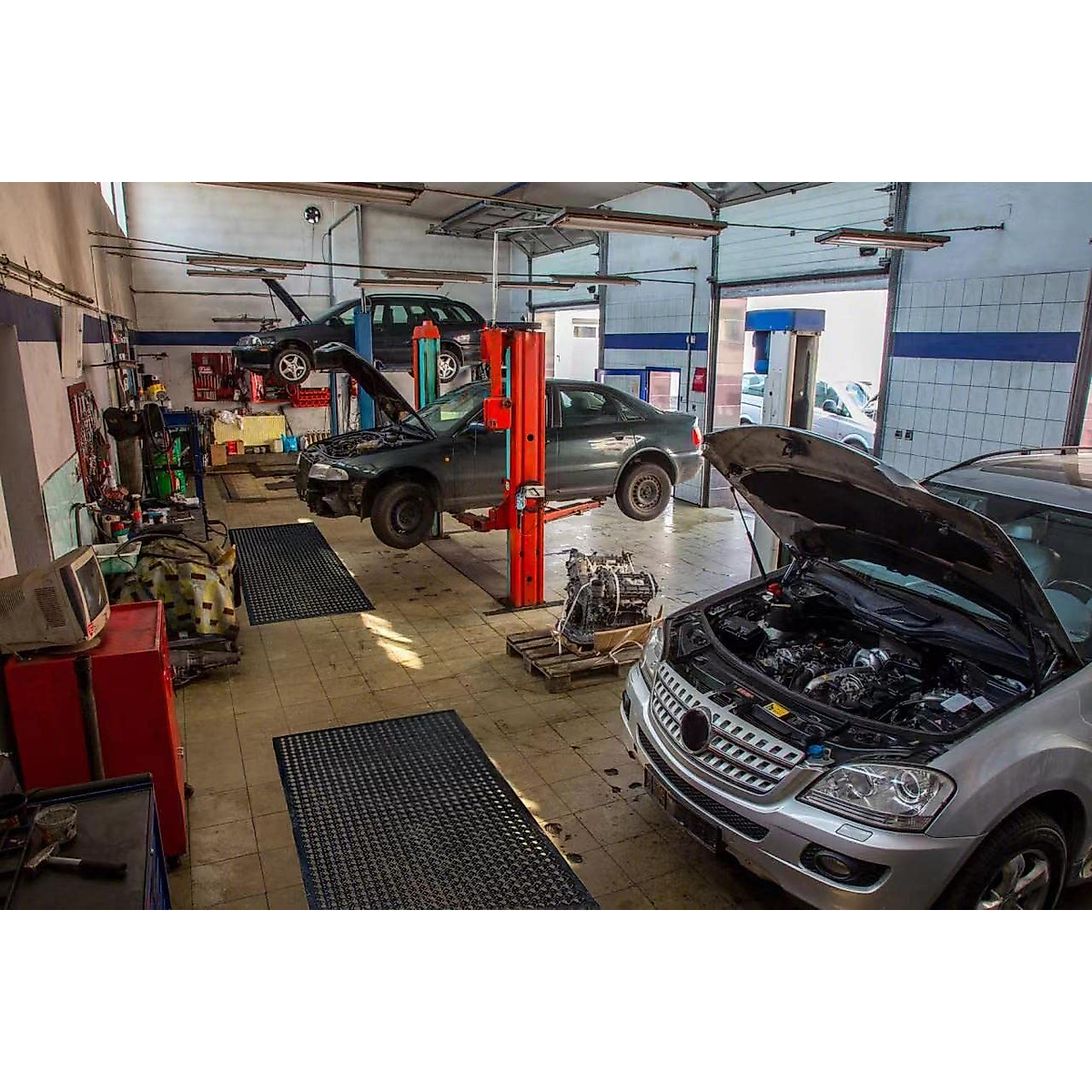 Uniboho Outdoor Rubber Floor Mats Anti Slip Restaurant Mat Commercial Kitchen Mat Rubber Drainage Mat 60 x 35 Heavy Duty Mat for Garage Garden Indoor Outside Industral Pool Entrance Bar Wet Area