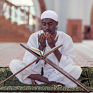 Mindsoft 10 Pcs Muslim Prayer Rug Islamic Prayer Mat with Kufi Hats Prayer Cap, Muslim Tasbih Prayer Beads, Portable Compass and Storage Bags for Men Women Kids Ramadan Eid Travel Gifts Black, Gold