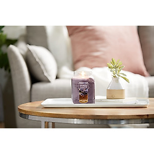 Yankee Candle Dried Lavender & Oak​ Scented, Classic 22 Oz Large Jar Single Wick Aromatherapy Candle, Over 110 Hours of Burn Time, Ideal for Creating a Welcoming Home, Perfect for Gifting