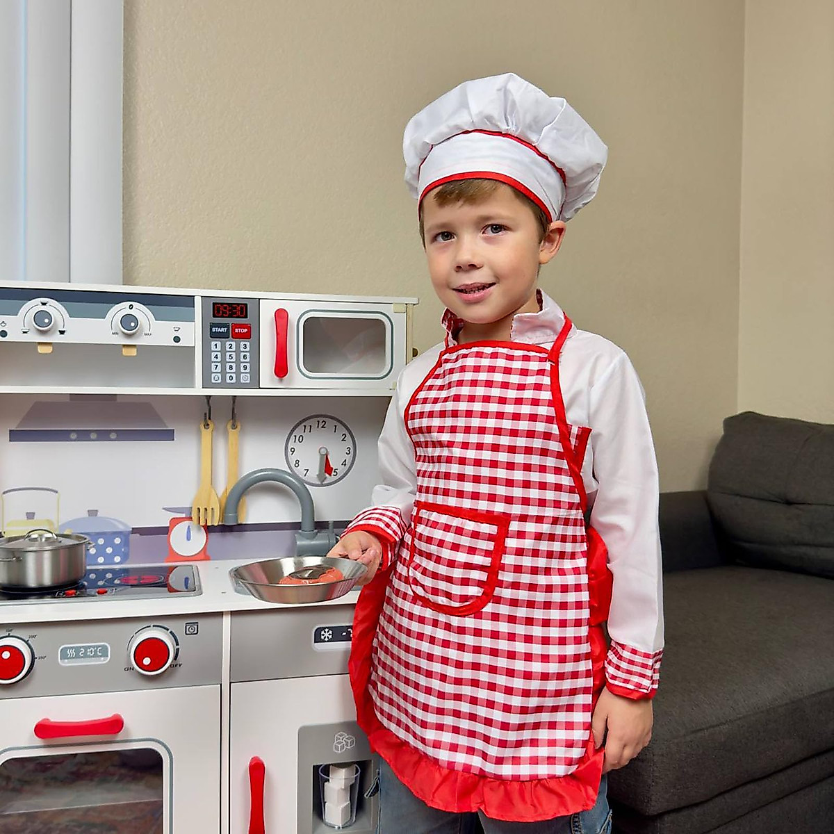 Jeowoqao Boy's Dress Up Costumes Set, Role Play Set 11-pcs Trunk Pirate, Chef, Construction Worker, Policeman Costume Fit Kids Girls Age from 3-6