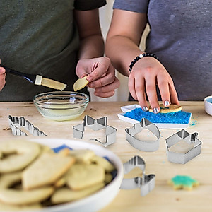 Stainless Steel Hanukkah Cookie Cutters, 5 Hanukkah Menorah, Dreidel, Chanuka Candle, Star, Maccabee Shield Shaped Cookie Cutters