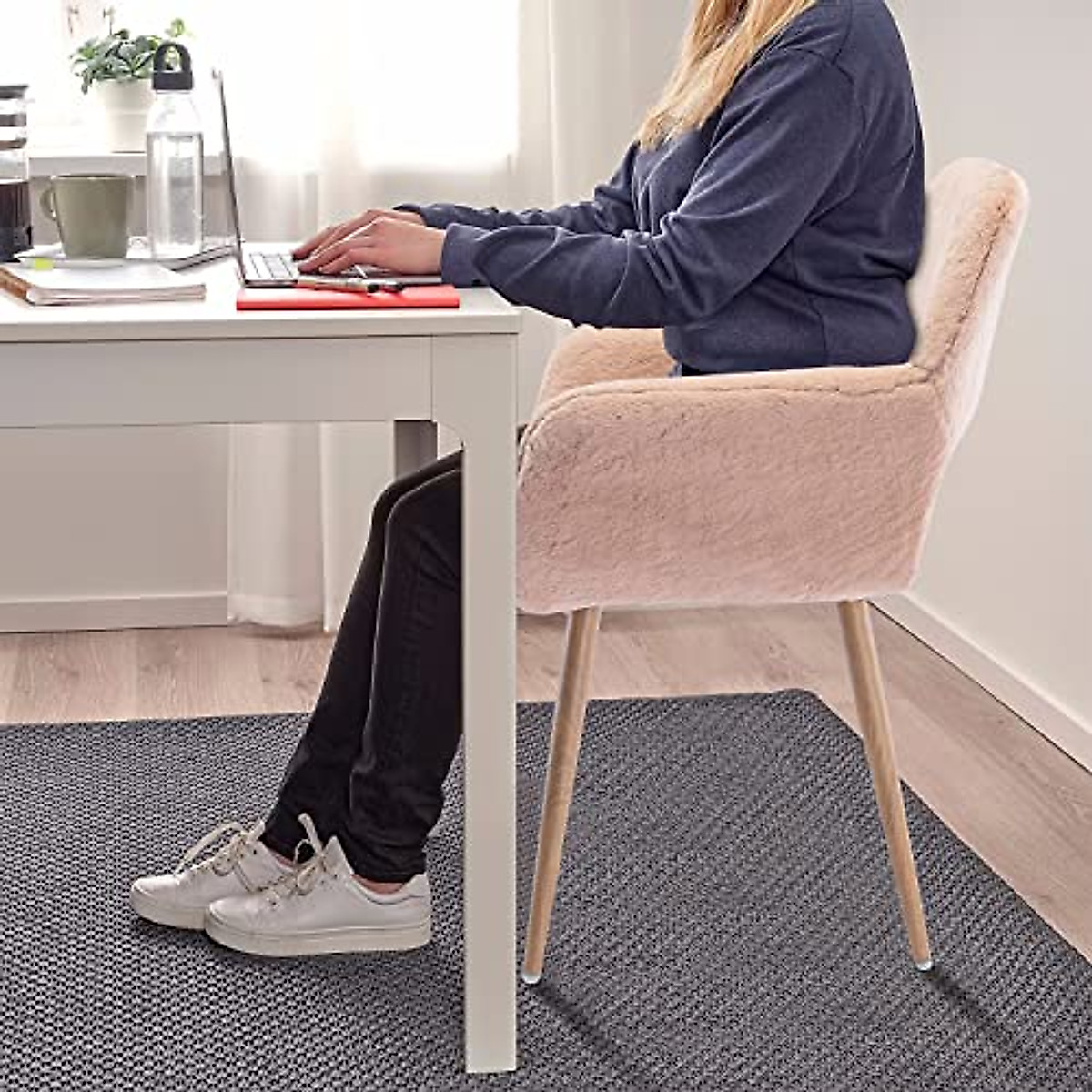 Desk Chair Faux Fur Desk Chair No Wheels Dining Chairs - Fluffy Desk Chair Upholstered Desk Chair Modern Dining Room Chairs, Furry Desk Chair Accent Chair for Bedroom, Armrest Desk Chair for Living