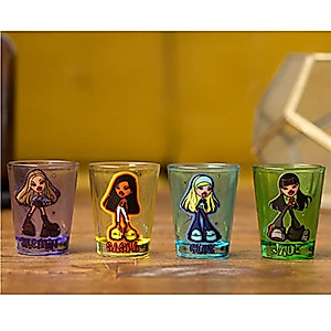Silver Buffalo Bratz Airbrush Sparkle 4-Pack Mini Glass Set, 1.5 Ounces