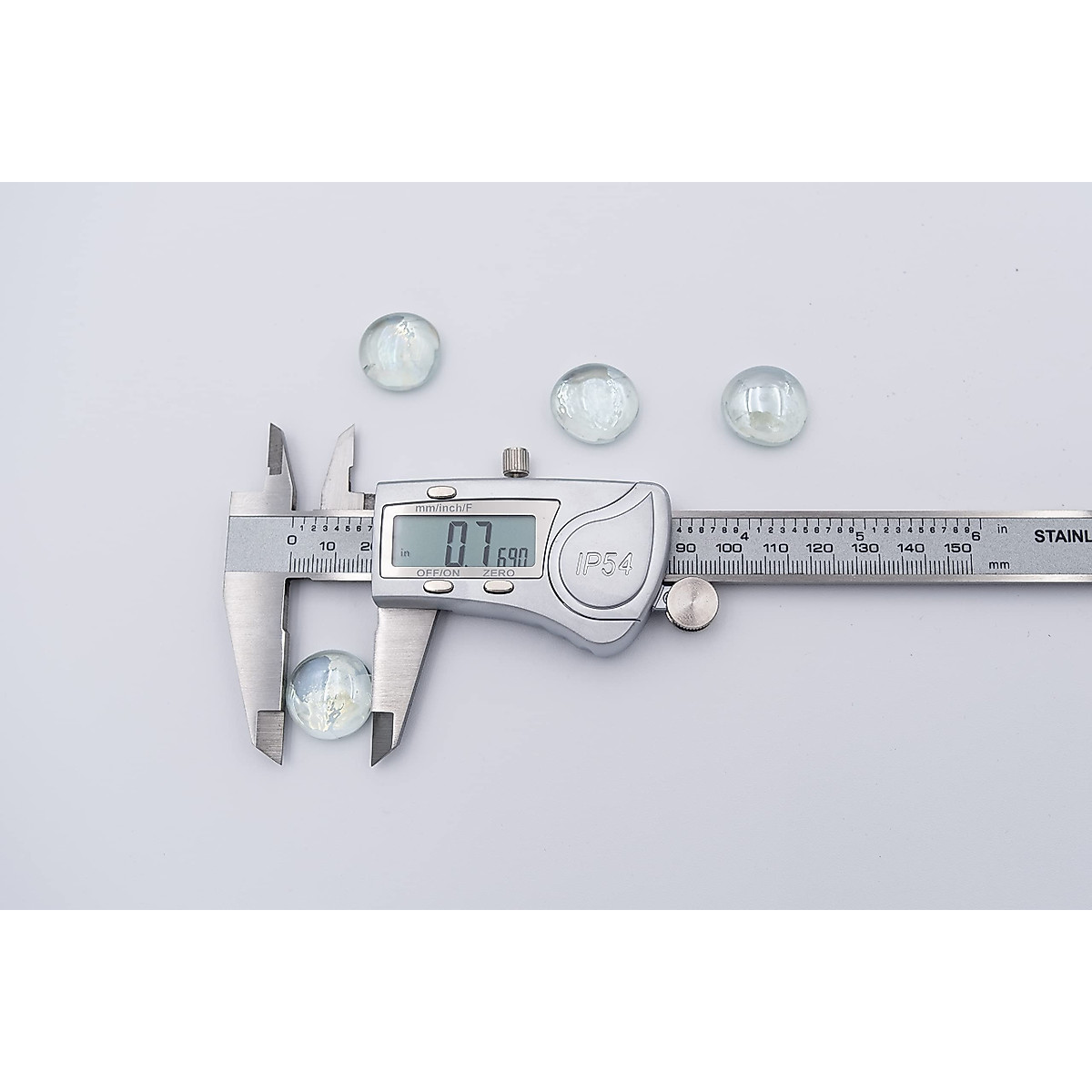 AKOYA Outdoor Essentials 10-Pound Fire Glass Round Drops 3/4 inch Reflective Tempered Crystal Beads for Fire Pit (10 lbs - 3/4 inch, Clear Crystals)