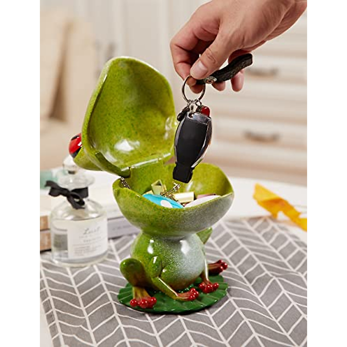 NENBOLEC Candy Dish Frog Cookie Jar Plate Statue Decor Sculpture Home Arts Gifts Polyresin Figurine Green 8 Inch