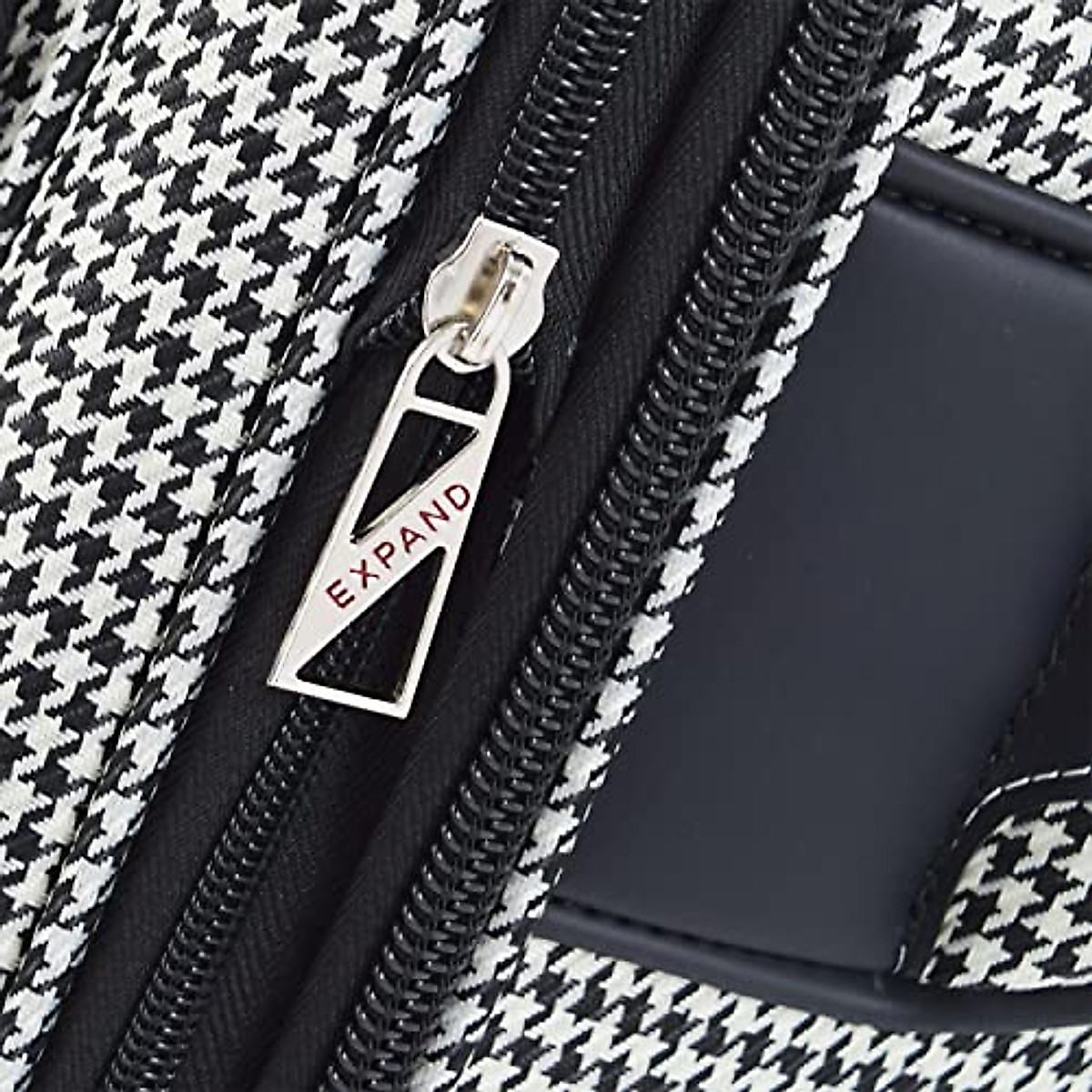 London Fog Oxford III 2 Piece Set (Cabin Bag and 25" Spinner), Black White