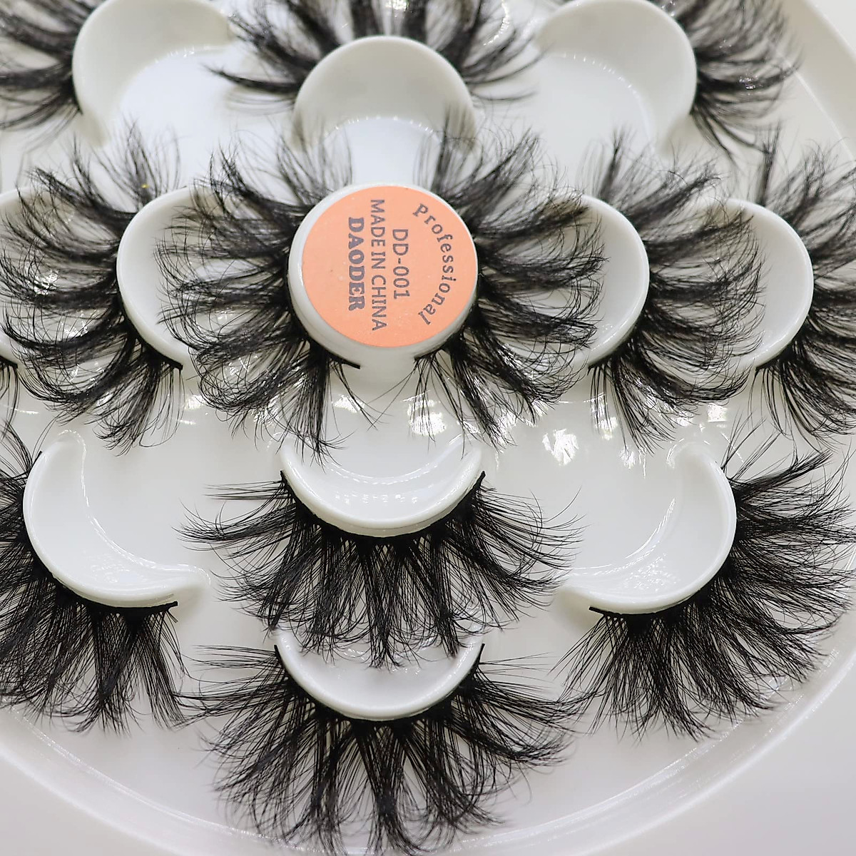 DAODER False Eyelashes 25mm Lashes Wispy Long 8D Mink Lashes Dramatic Volume Fluffy Eye Lashes Pack for Women 7Pairs Soft Reusable Fake Eyelashes