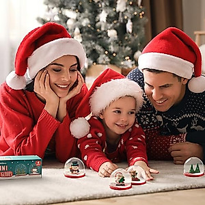 THE TWIDDLERS 4 Mini Christmas Winter Snow Globes for Kids - Gift, Decoration, Xmas Stocking Stuffers, Giveaways