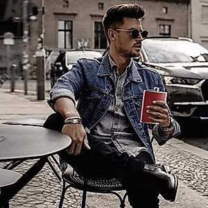 ULTRGEE Hip Flask, Leakproof Flasks [8oz] with 2 Cups & Funnel, Men’s Gift Flask for Whisky Liquor Spirits Adopted Stainless Steel & Brown PU Leather