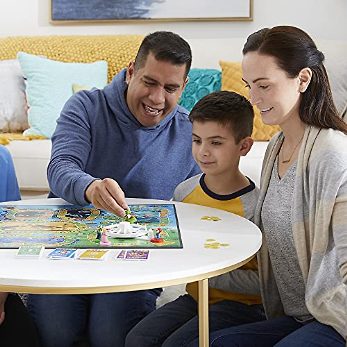Hasbro Gaming The Game of Life: Super Mario Edition Board Game for Kids Ages 8 and Up, Play Minigames, Collect Stars, Battle Bowser