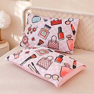 Aimuan Fashion Girl Comforter Sets Cosmetic Perfume Bag Lipstick Diva Pink Quilt Set Nail Polish Pattern Decorative Quilted 3 Pcs Makeup Bedding Set with 2 Pillowcases (Pink, Twin)