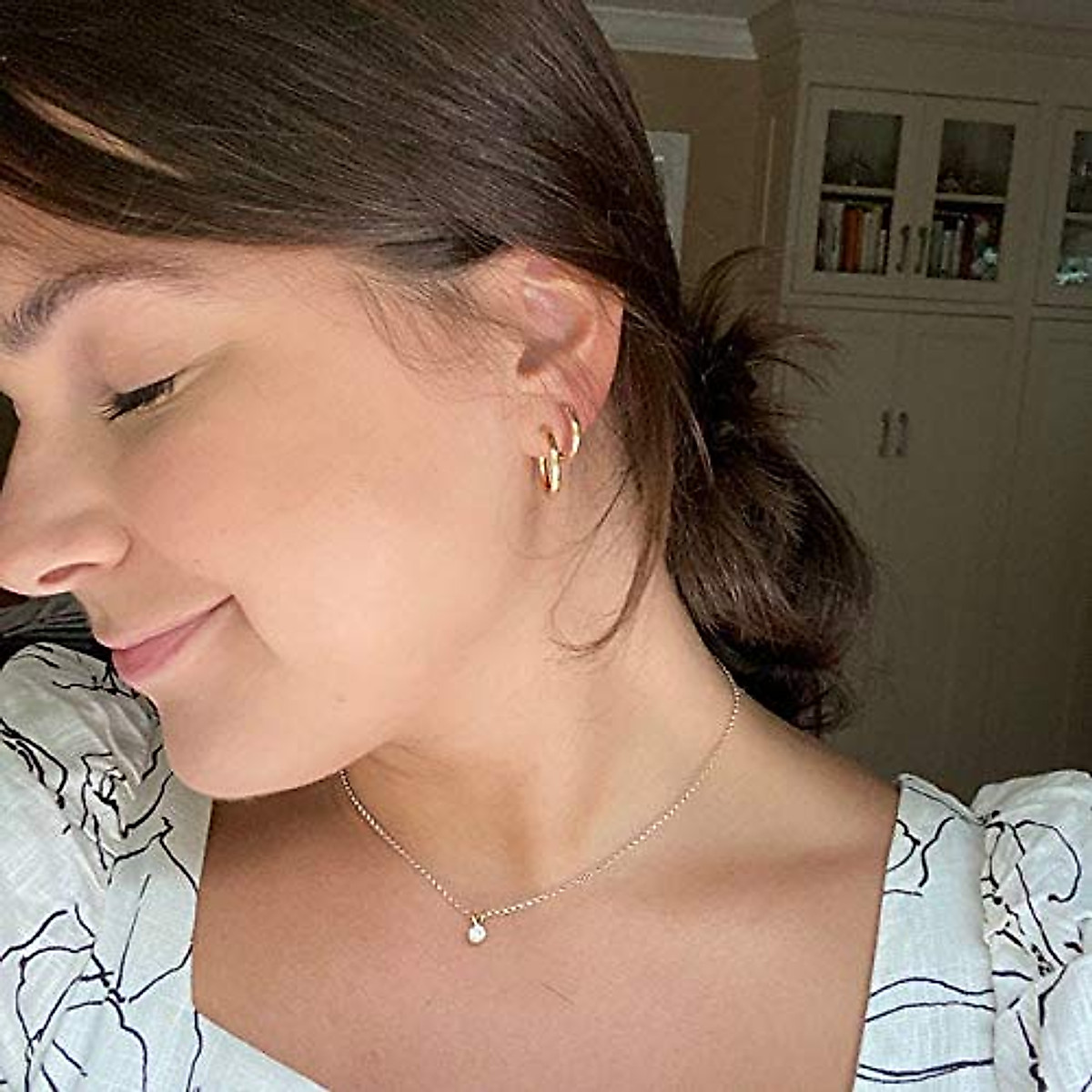 Gacimy Small Gold Hoop Earrings for Women, 14K Gold Plated Hoops with 925 Sterling Silver Post, Yellow Gold 14 16 20mm Small Hoop Earrings for Women