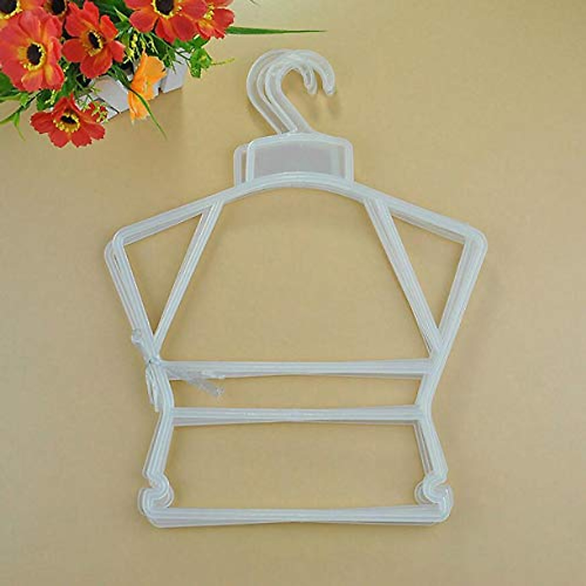 WellieSTR Economical Children's Plastic Frame Hanger Infant Frame Hangers - Pack of 20 - Size: S