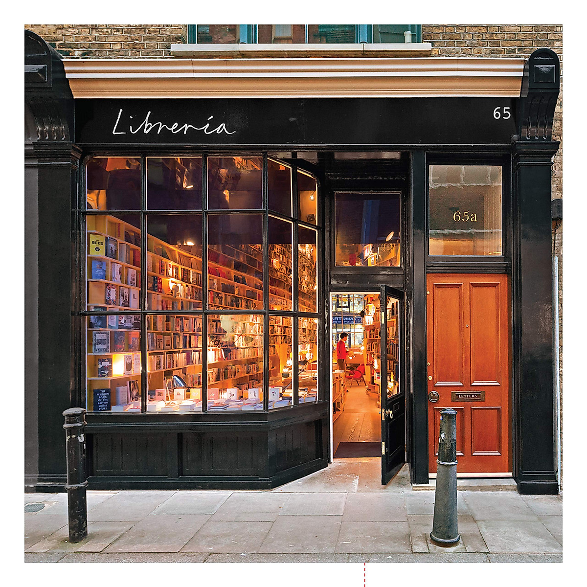 This Is My Bookstore 2021 Wall Calendar: (12-Month Calendar for Book Lovers, Bookshop Photography Monthly Calendar)