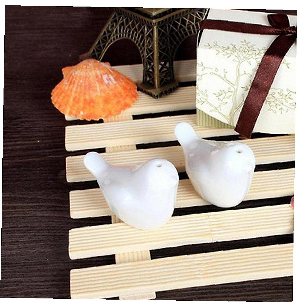 Froiny 2pcs Love Doves Birds Salt and Pepper Shakers Kitchen DÃcor Wedding Ceramic Gift,White,3.5cmx6cm