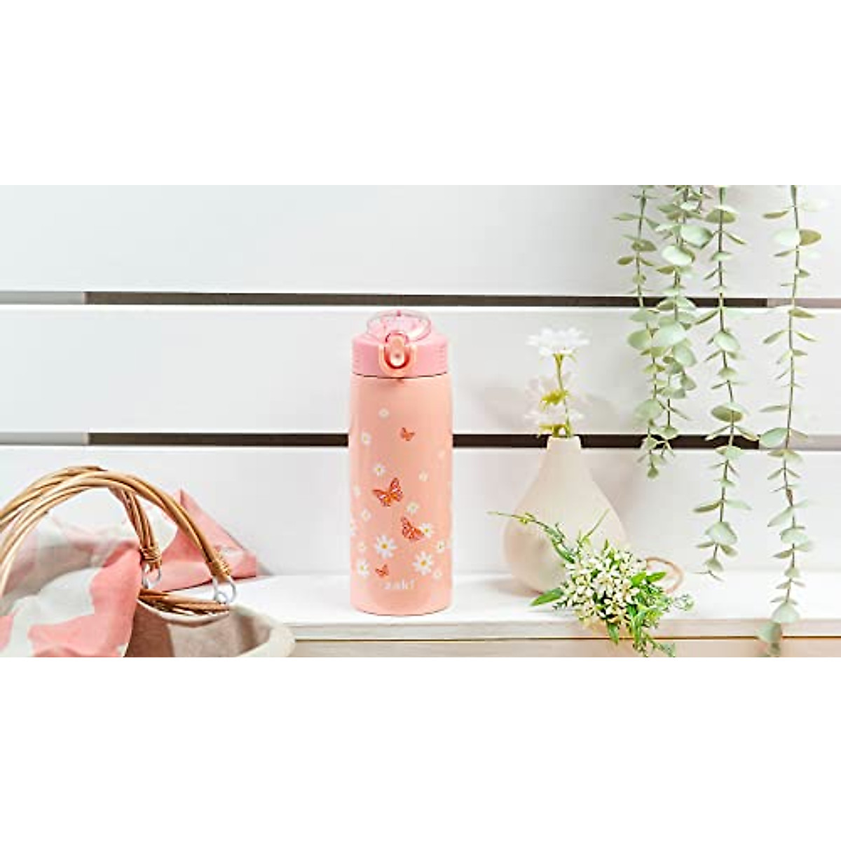 Zak Designs Water Bottle for Travel and At Home, 19 oz Vacuum Insulated Stainless Steel with Locking Spout Cover, Built-In Carrying Loop, Leak-Proof Design (Daisies)