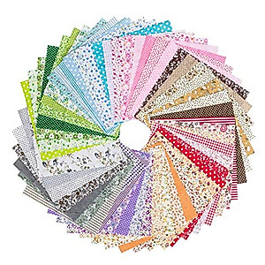 MSCFTFB 14 Pieces Assorted 7 Designs Square Fabric Bundles Sewing Square Patchwork Precut Fabric Scraps for DIY Quilting Applique Doll Dress Making (Green)