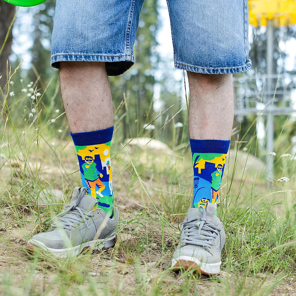 I'd Rather Be - Funny Socks For Men & Women - Gifts For Golfing, Hunting, Camping, Hiking, Skiing, Reading, Sports and more (US, Alpha, One Size, Regular, Regular, Playing Disc Golf)