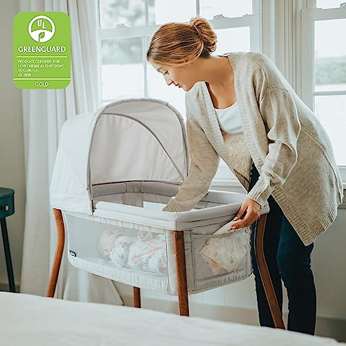 Chicco LullaGo® Anywhere LE Portable Bassinet, Space-Saving Baby Bassinet with Canopy, Waterproof Mattress and Fitted Sheet, Travel Bassinet for Baby Includes Carry Bag | Serene/Beige