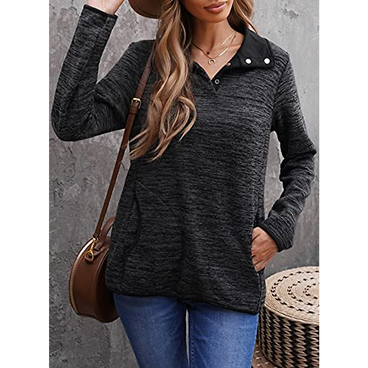 Diukia Womens Plus Size Loose Long Sleeve 1/4 Quarter Button V Neck Athletic Sweatshirts Fall Winter Lightweight Solid Color Stand Collar Pocket Sweatshirts Pullover Tops for Ladies Black 2XL 18-20