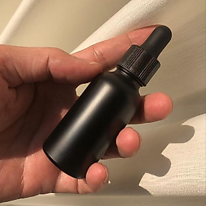 seafulee Black Coated Glass Bottle with Glass Eye Dropper, 1 oz Capacity,UV Safe Bottles for Essential Oils and Aromatherapy (Pack of 6) …