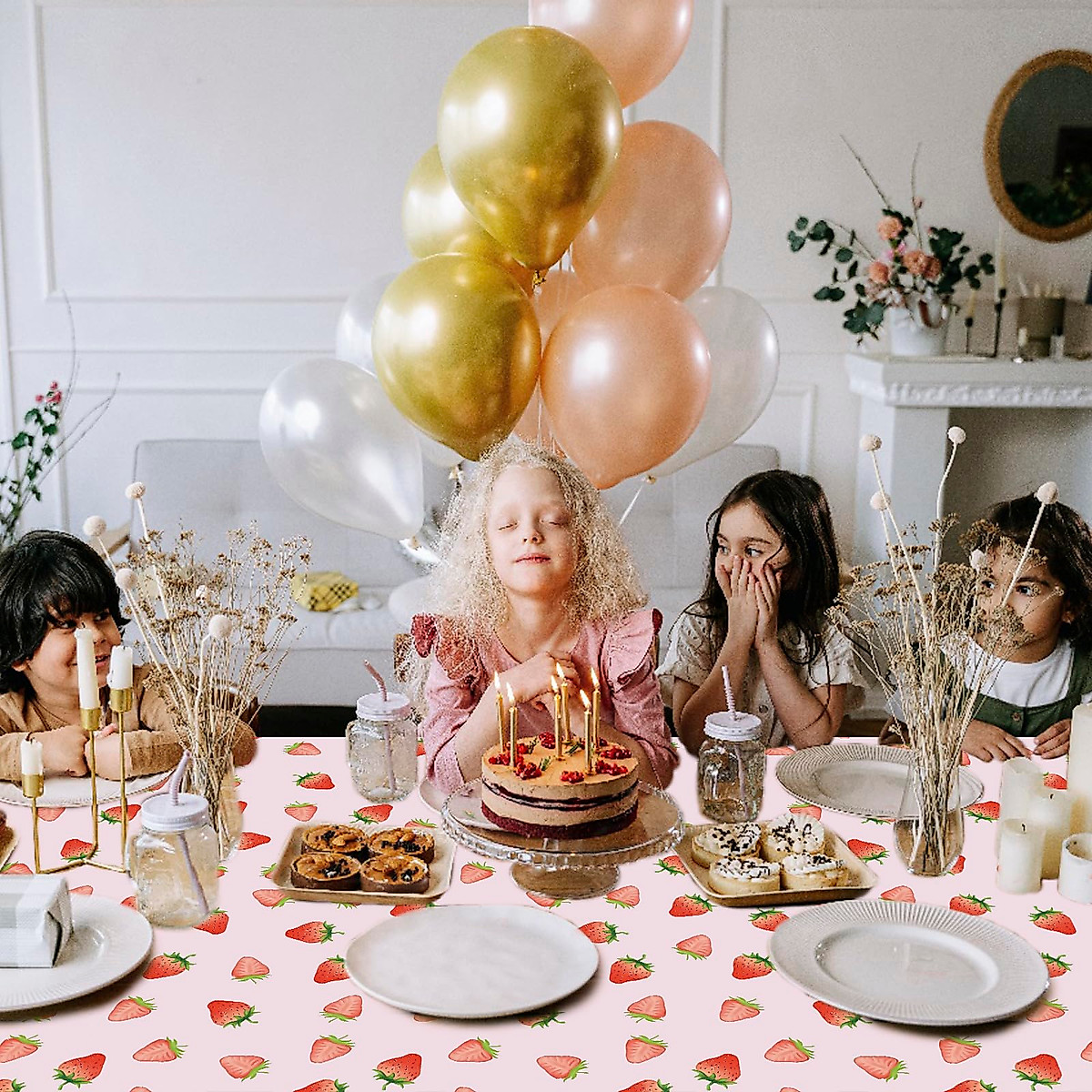 HTONTB 3PCS Strawberry Party Tablecloth,Strawberry Birthday Decorations 54X108INCH Disposable Plastic Rectangle Table Cover for Kids Girls Sweet Party Berry,Birthday Baby Shower Decoration