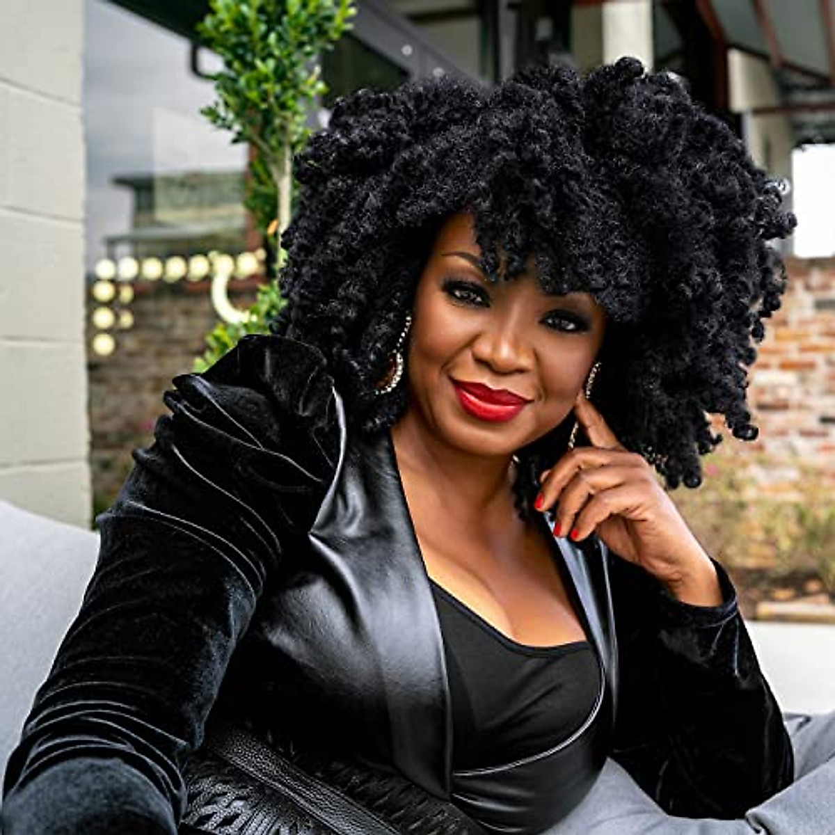 Creme of Nature, Argan Oil Leave In Conditioner, Detangling and Conditioning Formula for Normal Hair 8.45 Fl Oz