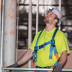 Klein Tools 60407RL Hard Hat, Rechargeable Headlamp, Vented, Full Brim Style, Padded Self-Wicking Odor-Resistant Sweatband, White