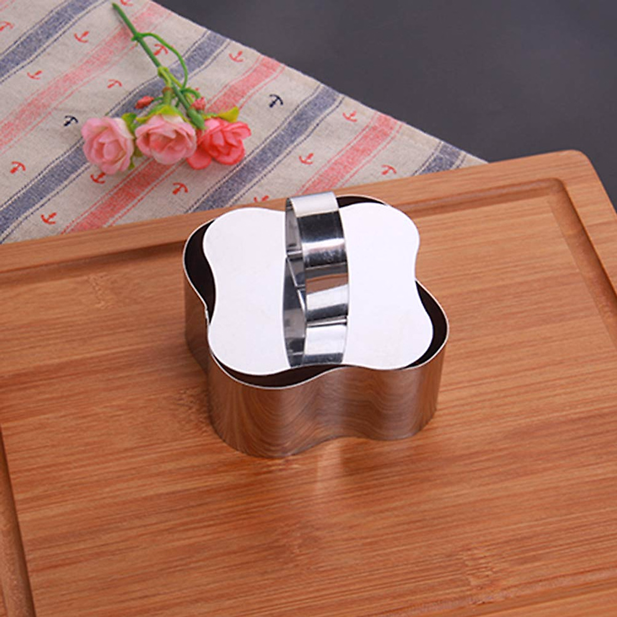 Luxshiny Cake Molds Small Heart Cake Mini Cookie Cutters Cake Pusher Round Cutter Molds for Baking Cookie for Kids Pastry Ring Pancake Mold Baking Cutter Baking Tools Mousse