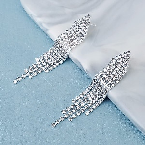 Mlouye Silver Tone Clear Rhinestone Chandelier Dangle Earrings for Women, Triangle Dangling Fringe Crystals Pierced Earring for Prom Party Jewelry