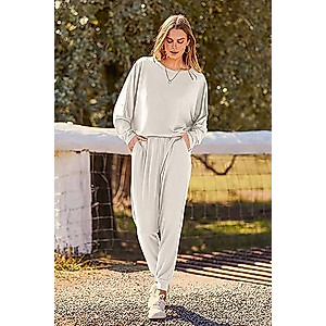PRETTYGARDEN Women's 2023 Fall Fashion Outfits 2 Piece Sweatsuit Solid Color Long Sleeve Pullover Long Pants (Off-white,X-Large)