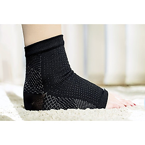 BcurbSox Ankle Sleeve Plantar Fasciitis for Men Women Foot Heel Arch Support Ankle Compression Socks Reduce Swelling Joint Pain Injury Recovery Achilles Tendon (Black - 1 Pair, Small/Medium)